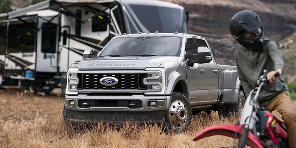 2025 Ford Super Duty vs. 2025 RAM 2500 | Ford Dealership, Starke, FL ...